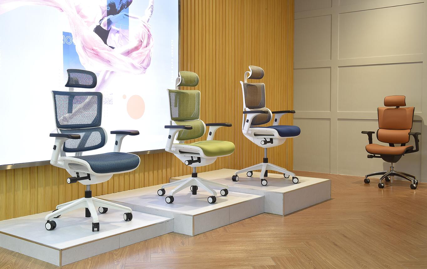 The Benefits of Executive Chairs for Office Productivity